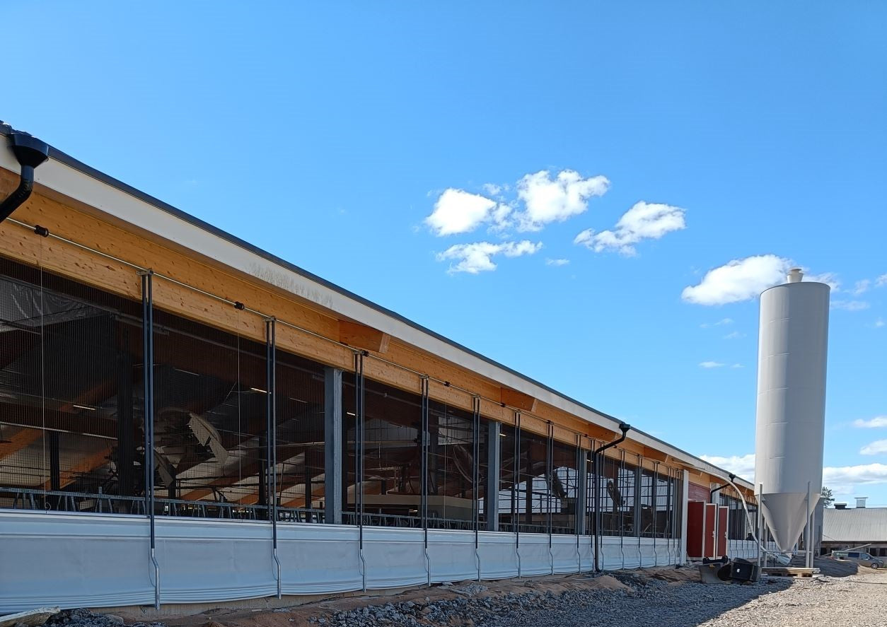 Train yourself for the management of the robot barn – 4dBarn